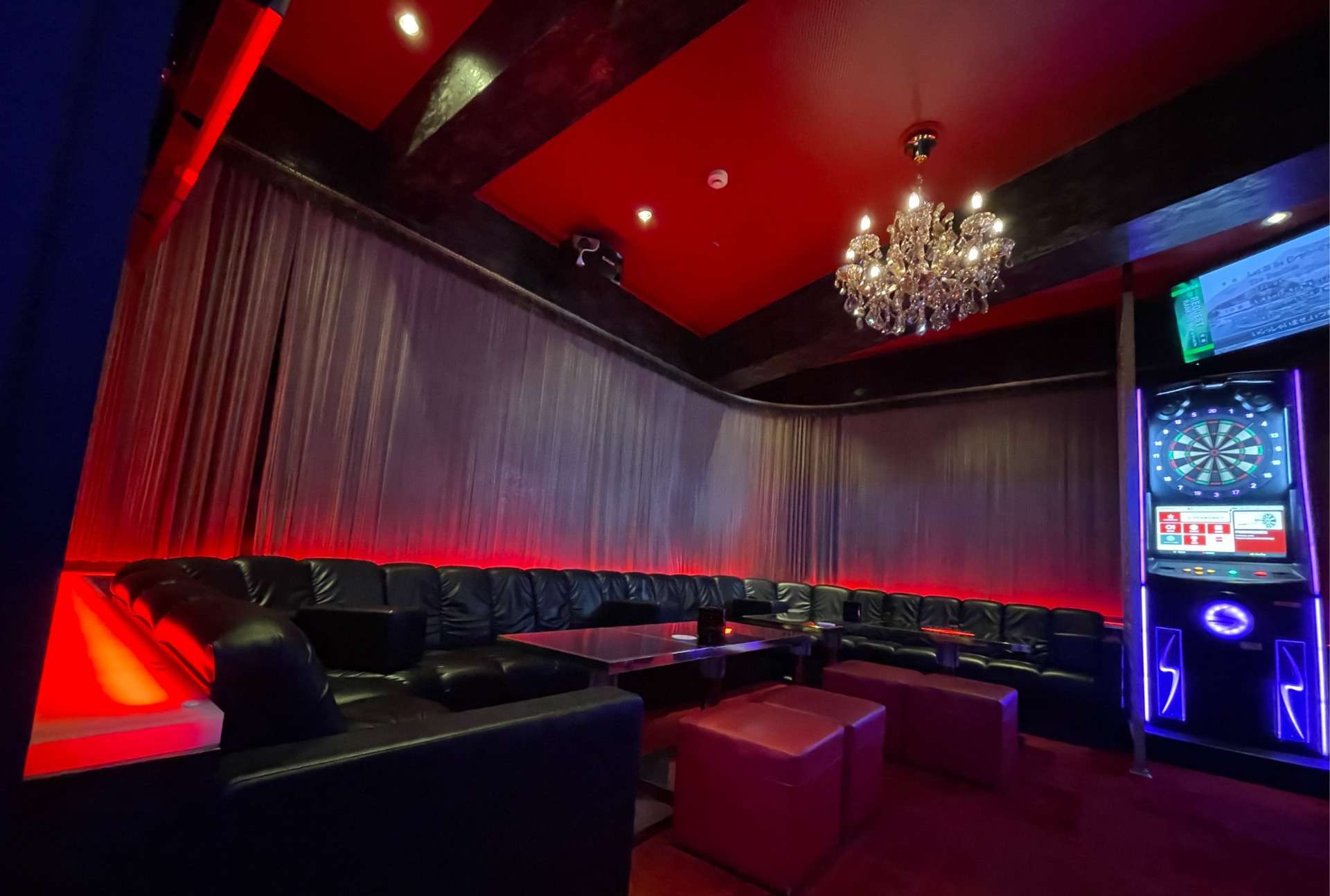 神奈川県本厚木のガールズバーならBar nyx 本厚木店 -バーニクス | リーズナブルに楽しむ時間